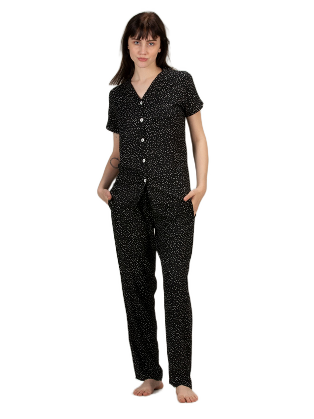 Womens sleepwear and loungewear. EvolovE nightwear and nightsuits ...